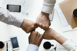 How to Have Team-Oriented Leadership - Weekdone